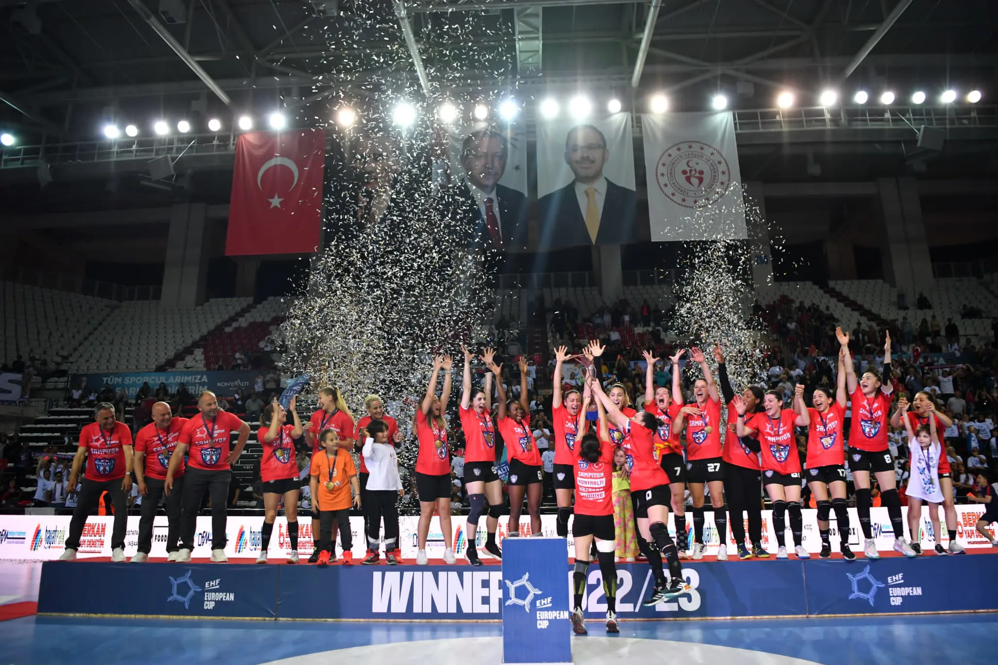 Antalya win maiden continental trophy