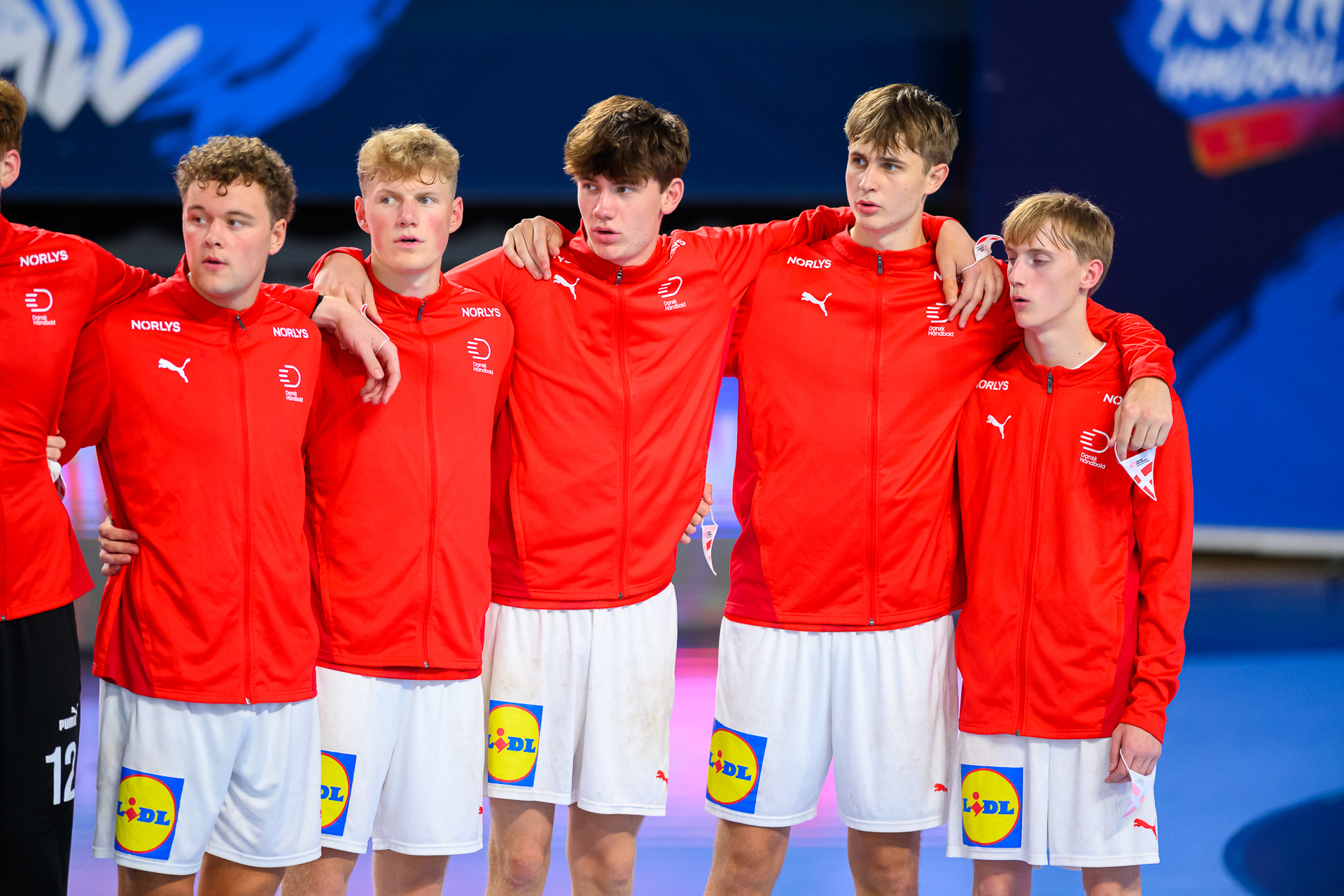 Sweden and Denmark make it to Men's 18 EHF EURO final