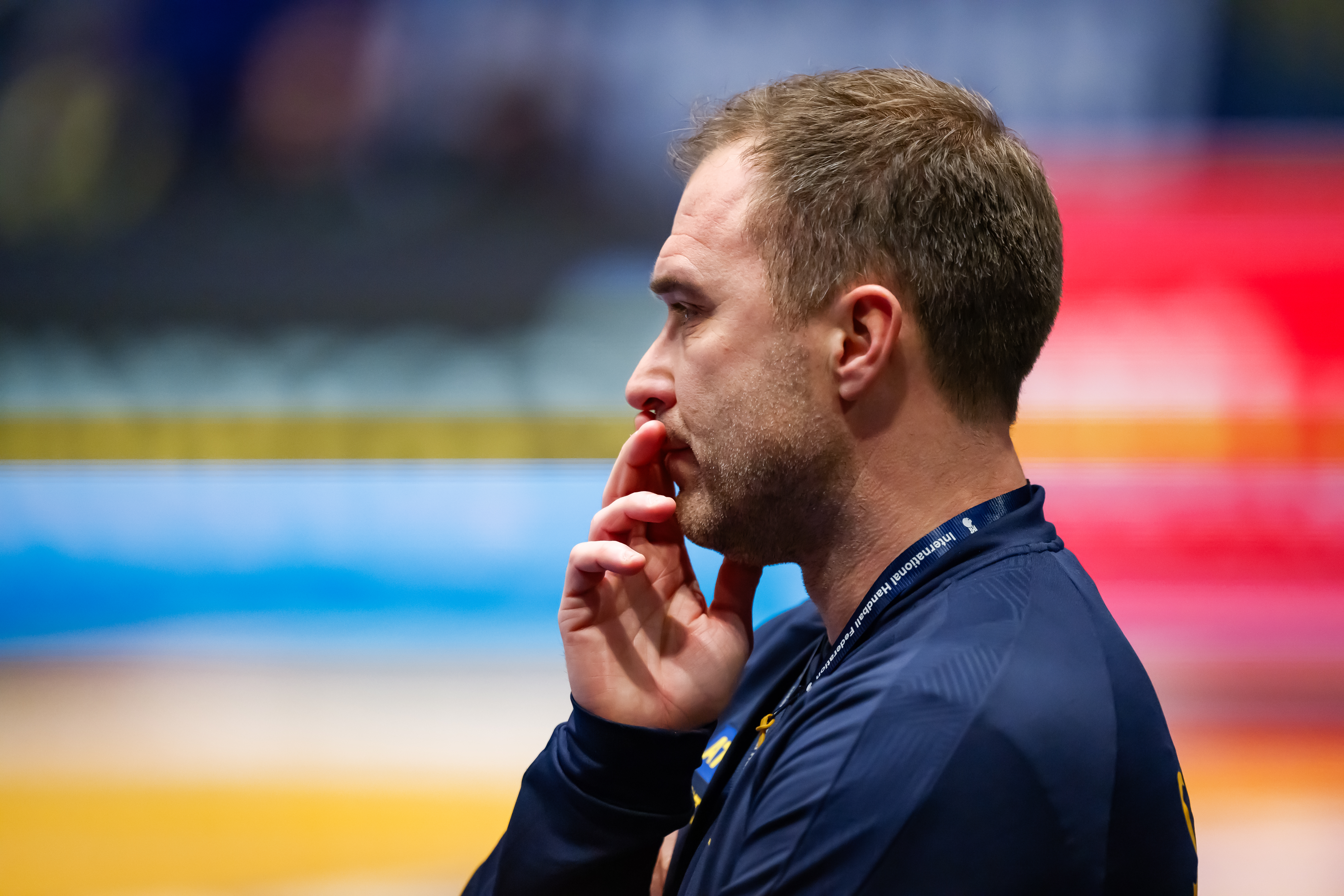 Handball coach Michael Apelgren talks about EURO pressure on Sweden