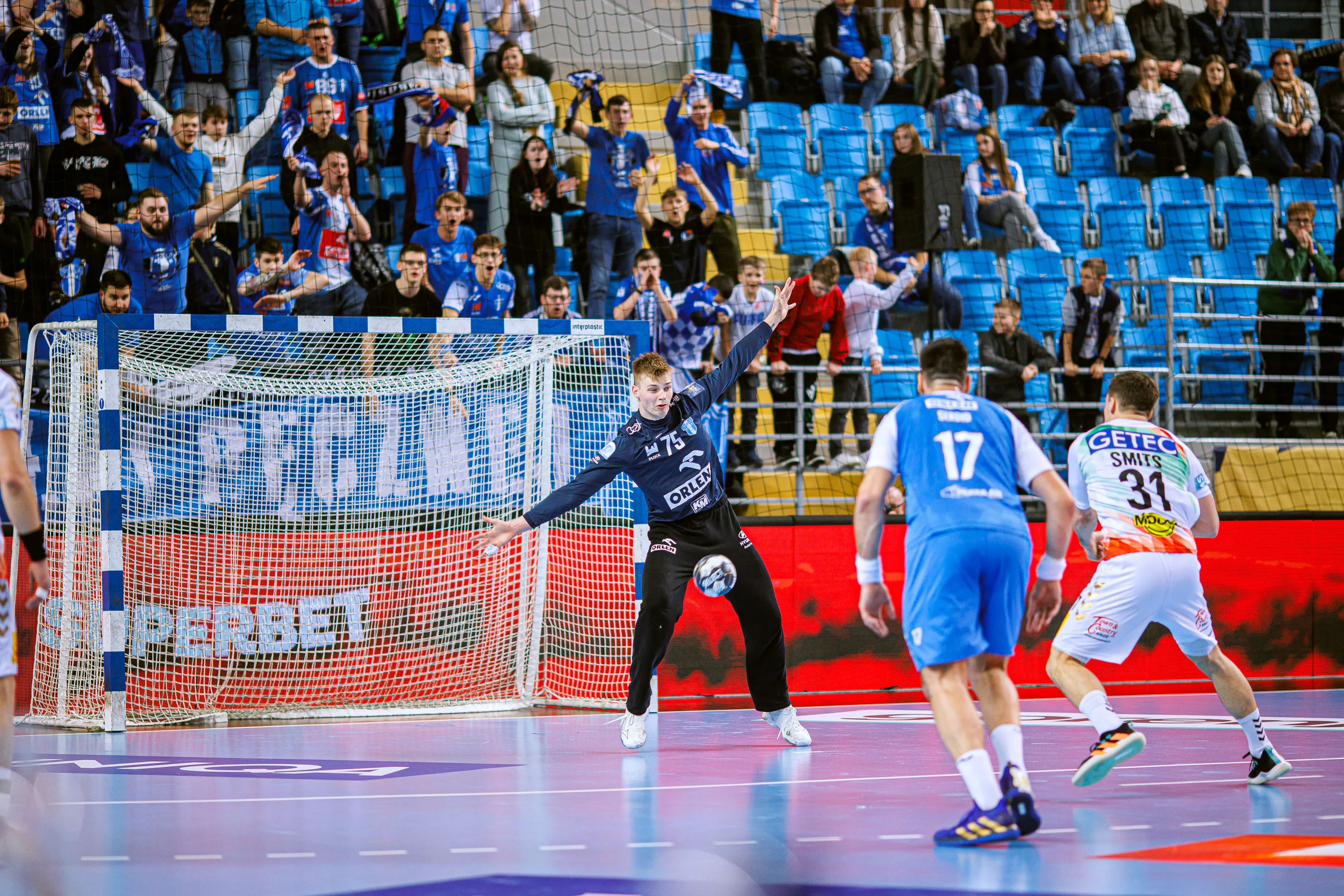 Plock take first win in seven games against Magdeburg