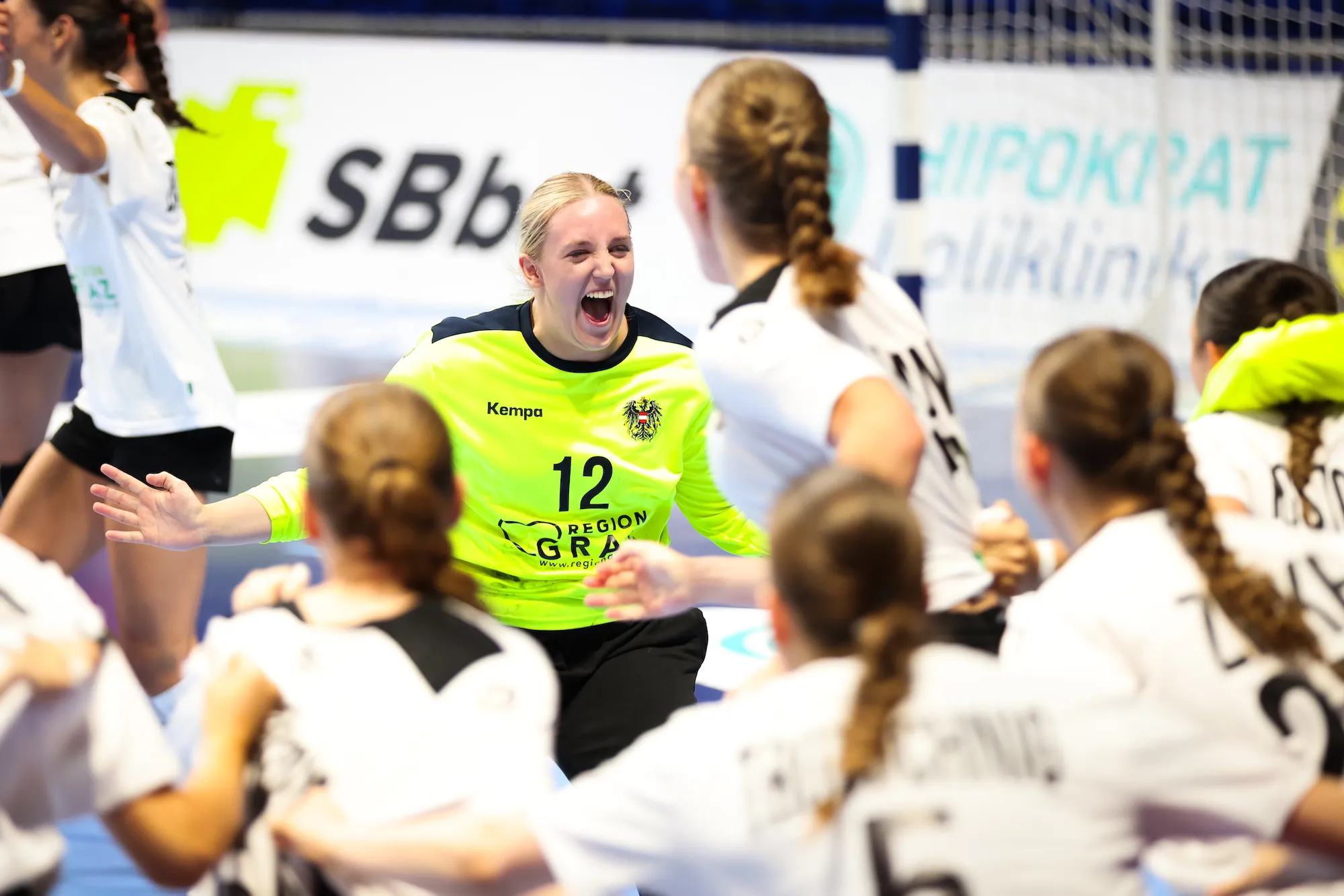 Long waits for semi-finals end on thrilling day in Podgorica