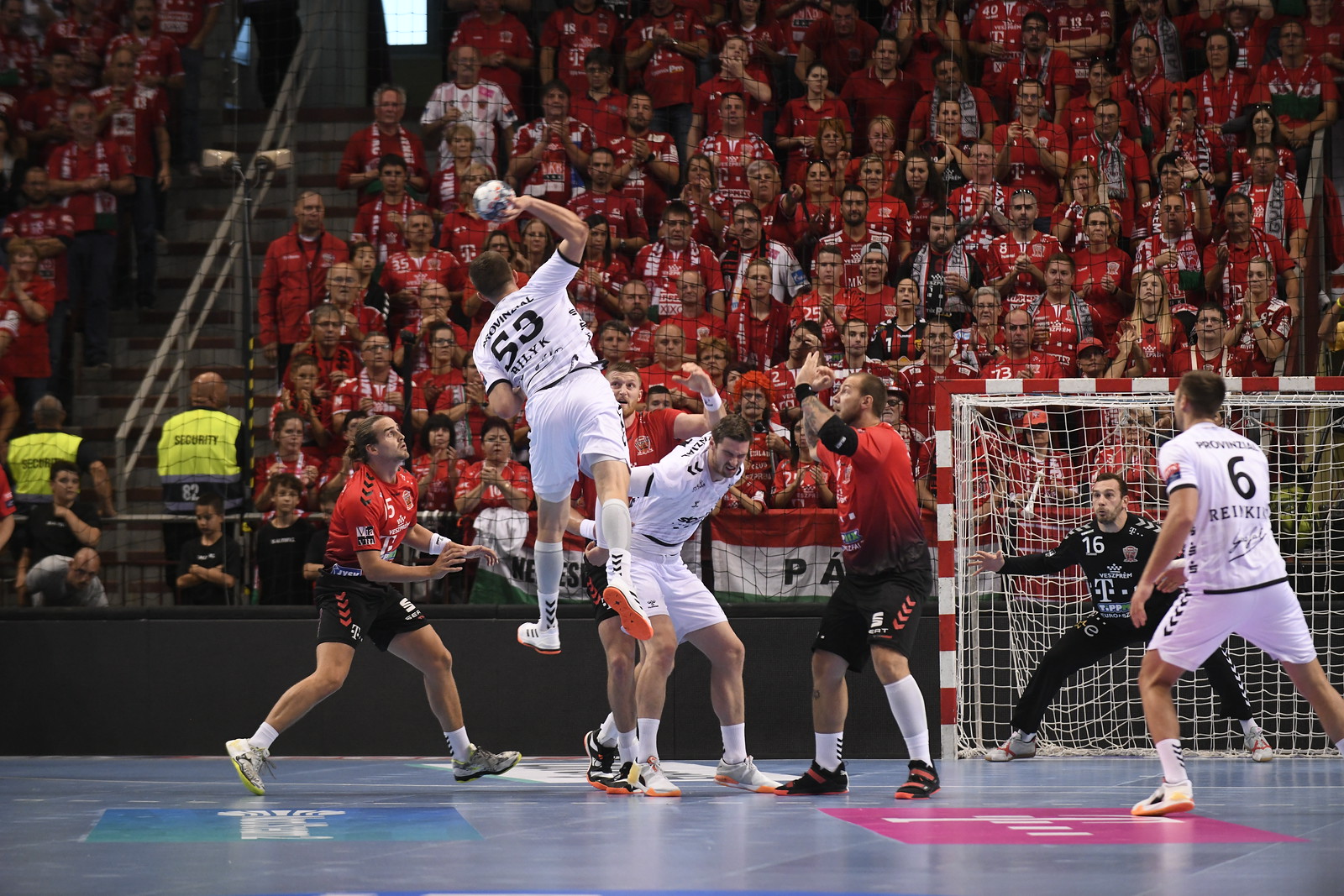 Court of Handball fines Corona Brasov for the anti-doping rules violation