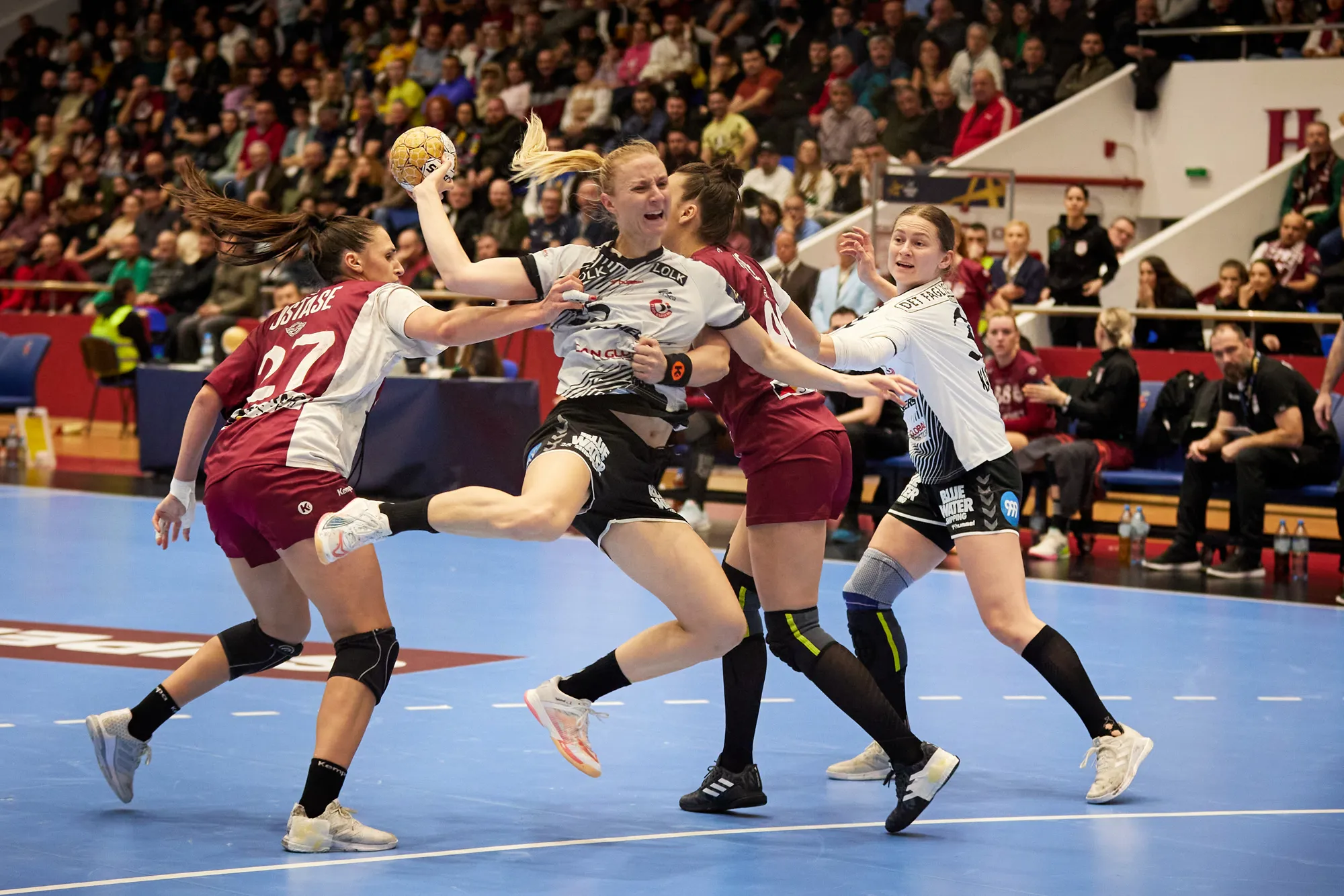 Danish delight as Odense and Esbjerg seal quarter-final spots