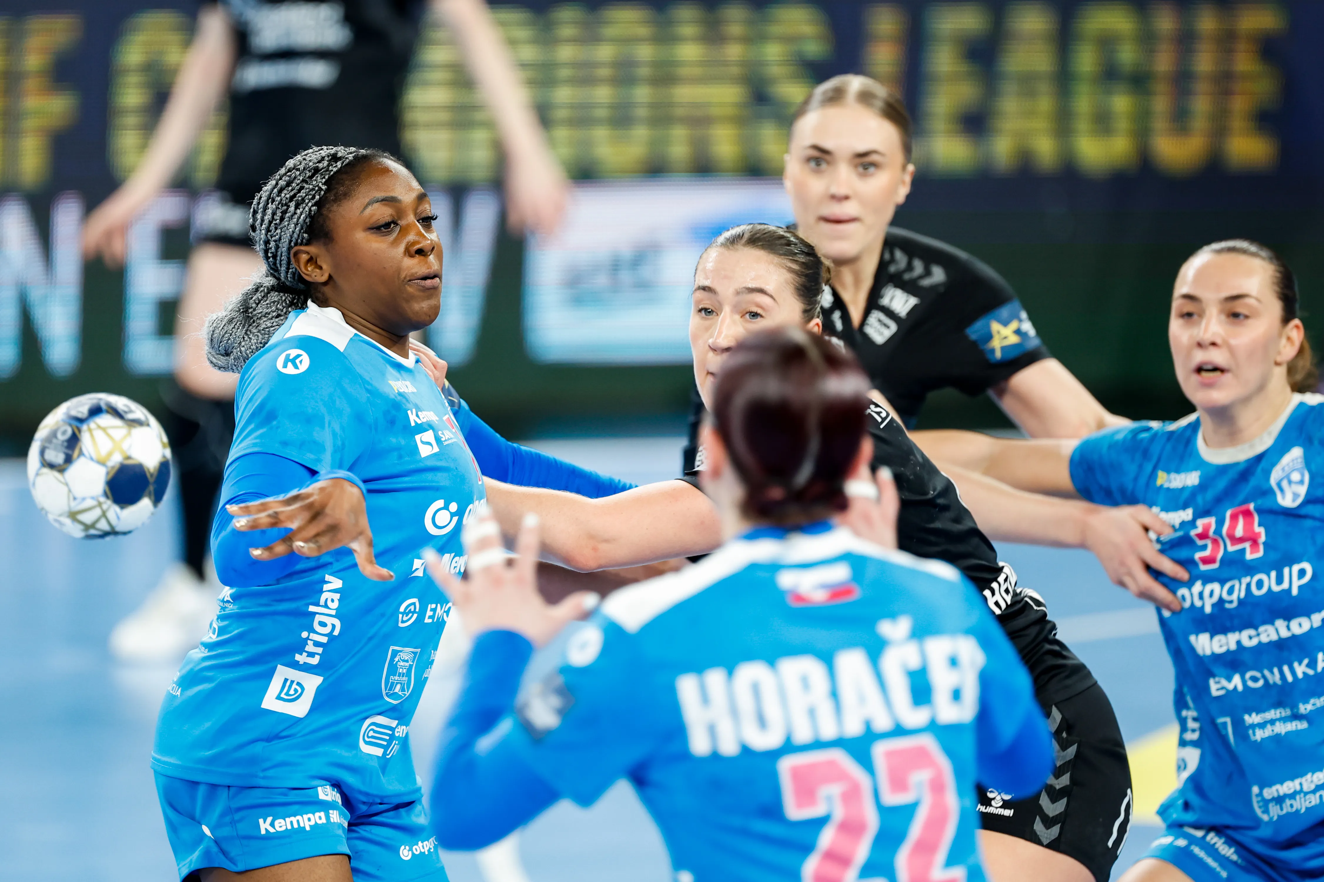 CLW handball: Esbjerg, Brest and CSM claim wins in first round of 2026