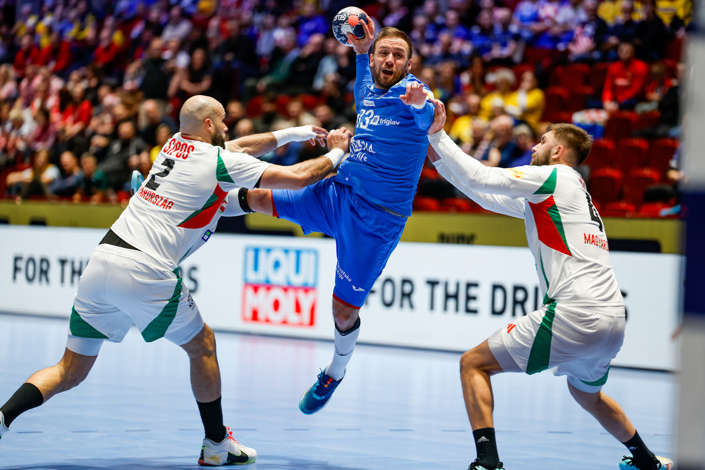 Handball EURO: Croatia secure 10th semi-final berth