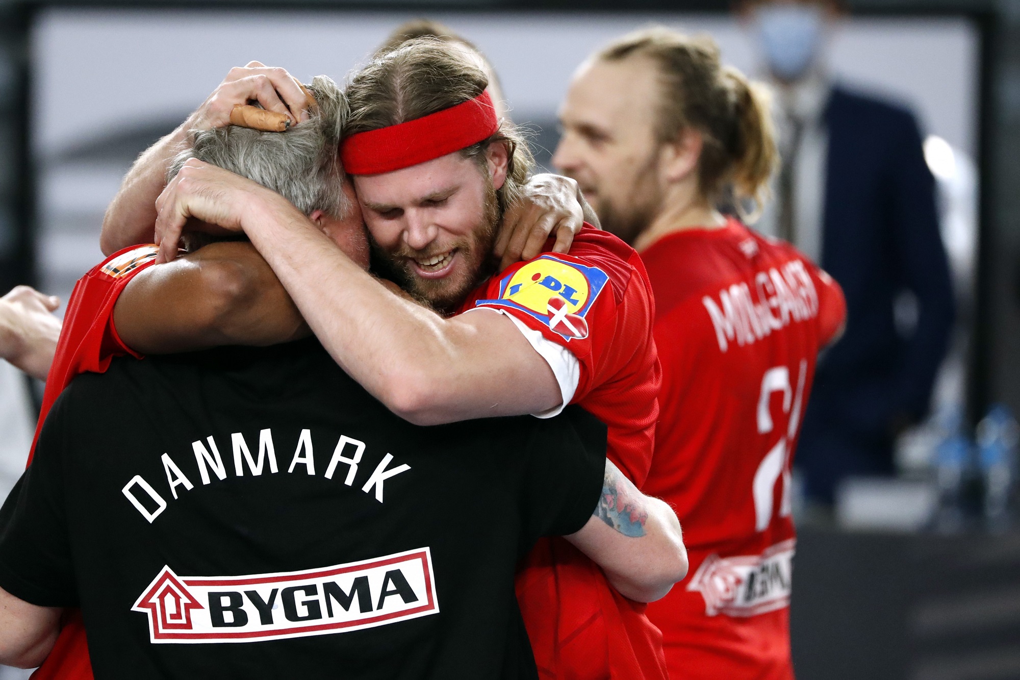 Hansen leads Denmark to another world title