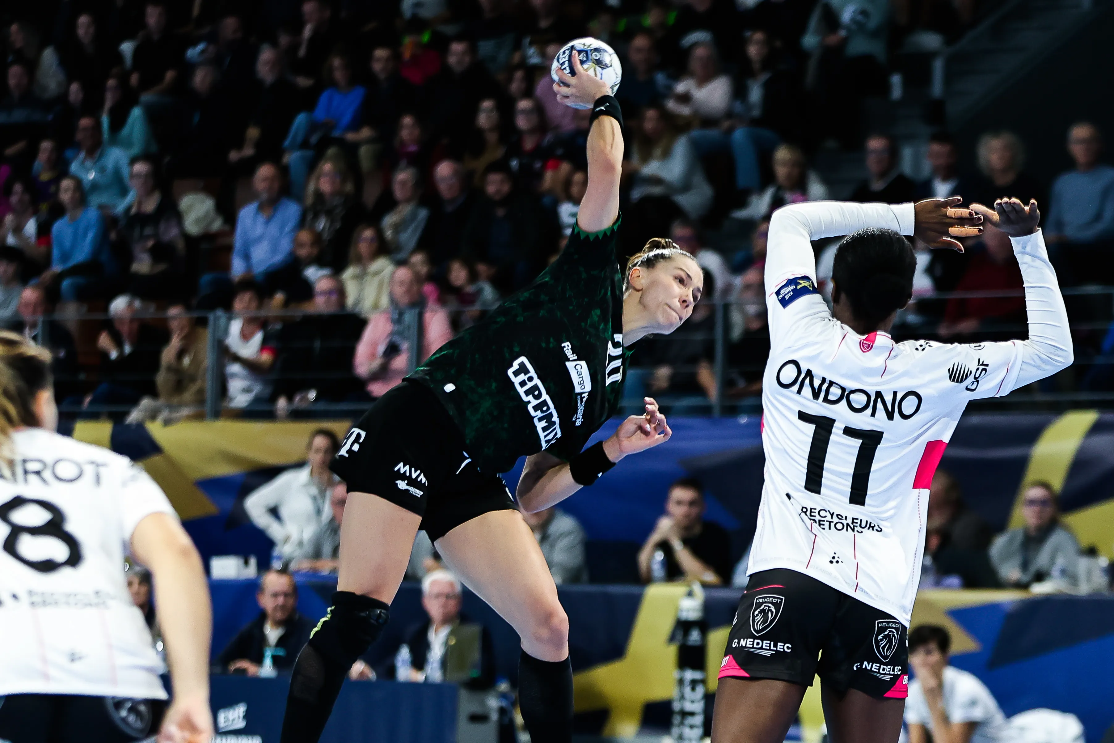 CL handball quiz: How well do you know Emily Vogel?