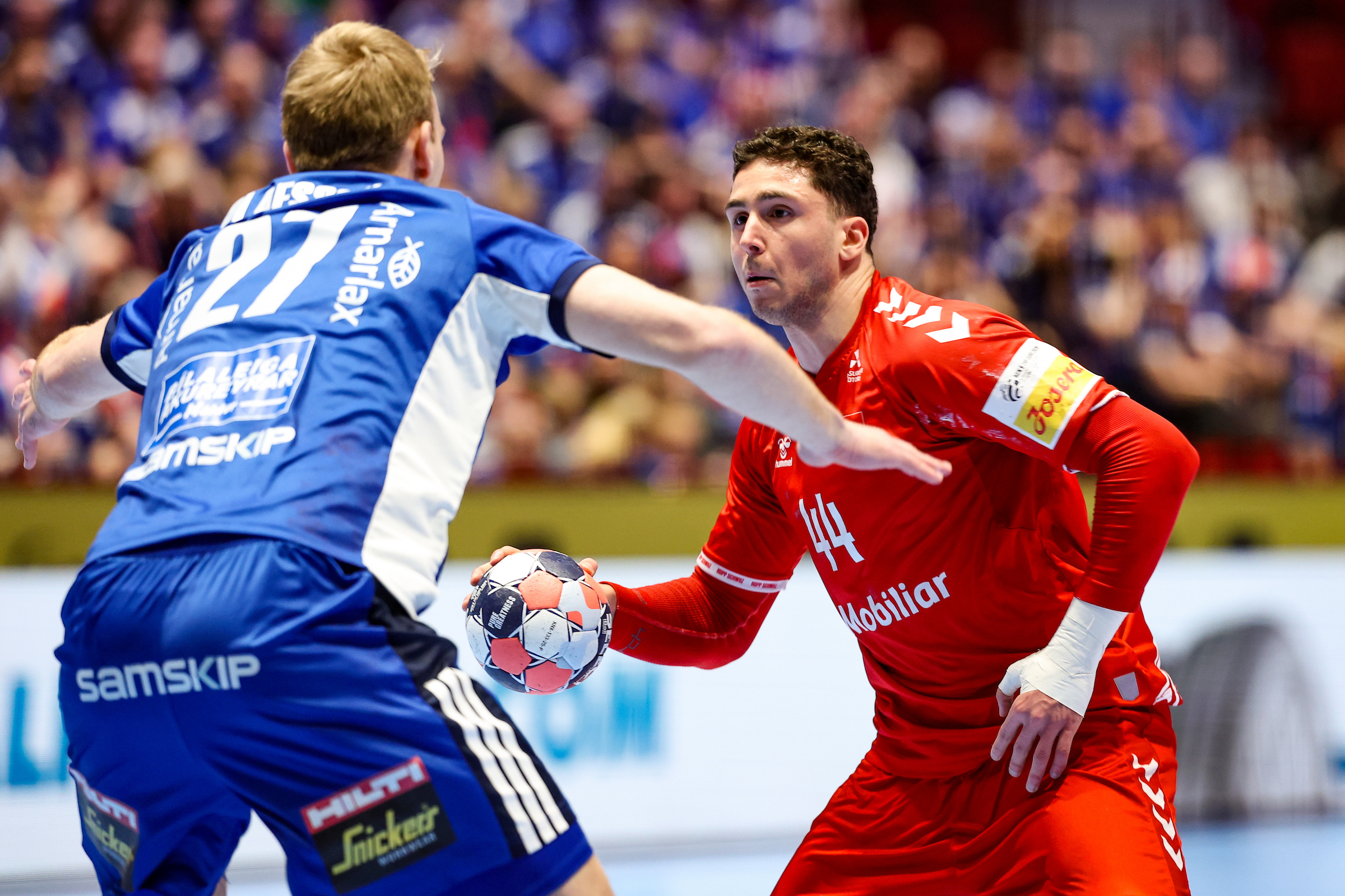 Handball: Iceland snatch late draw vs Switzerland in dramatic finish