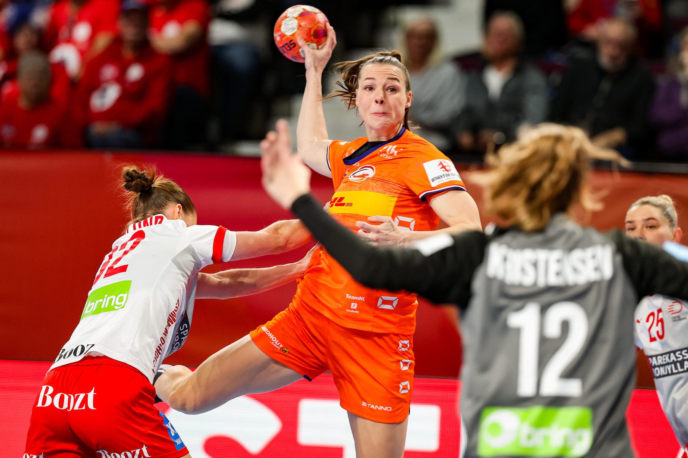 Denmark take last EHF EURO 2024 semi-final spot