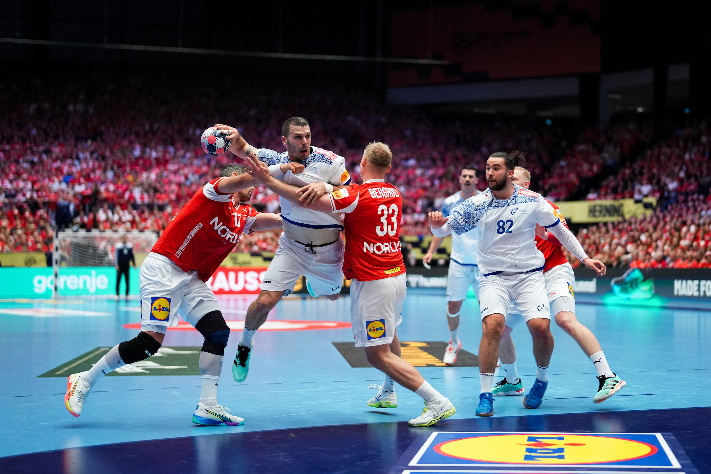Portugal shock Denmark to take top spot in Men's EHF EURO 2026 group B