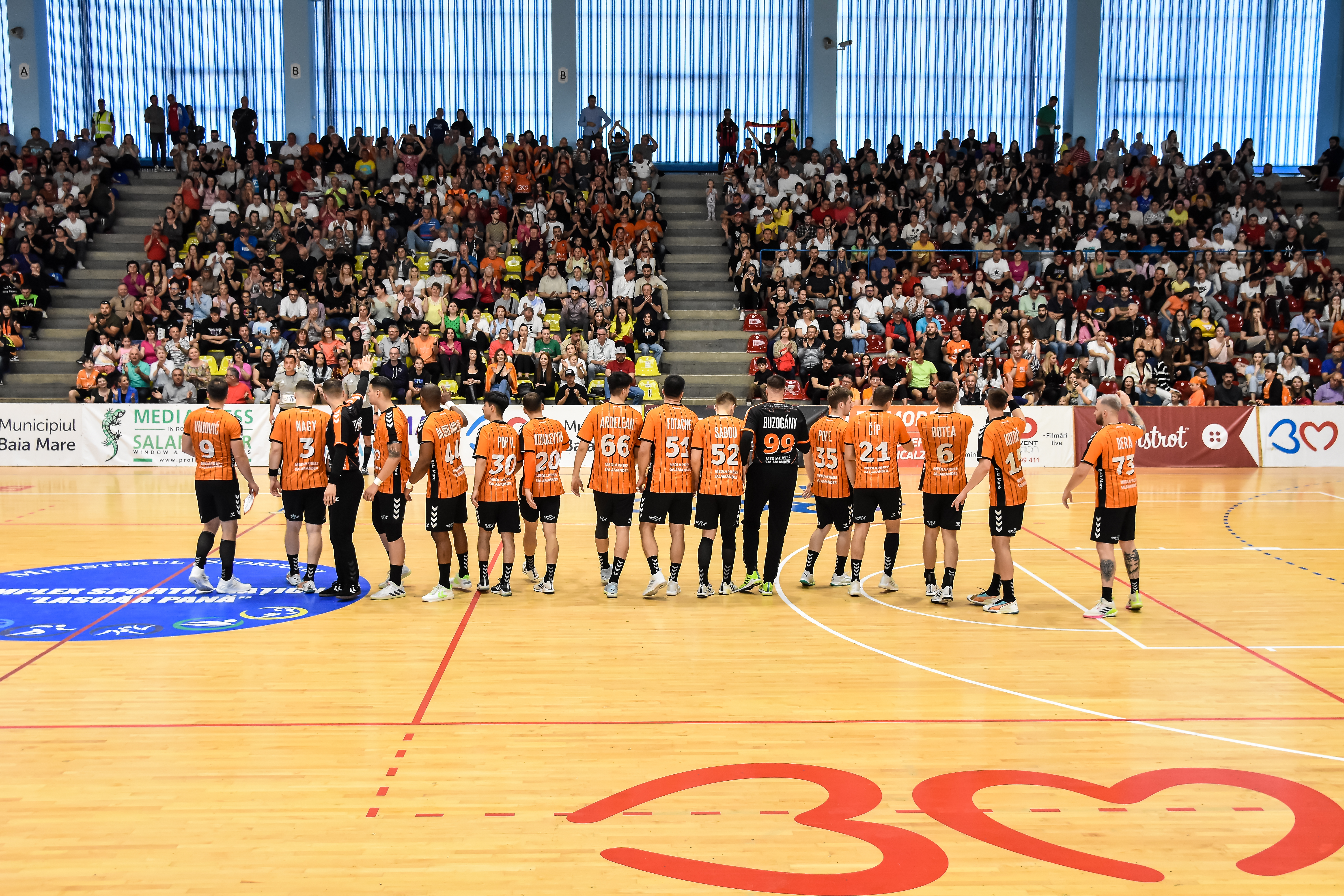 Olympiacos write history; Valur join them in European Cup final