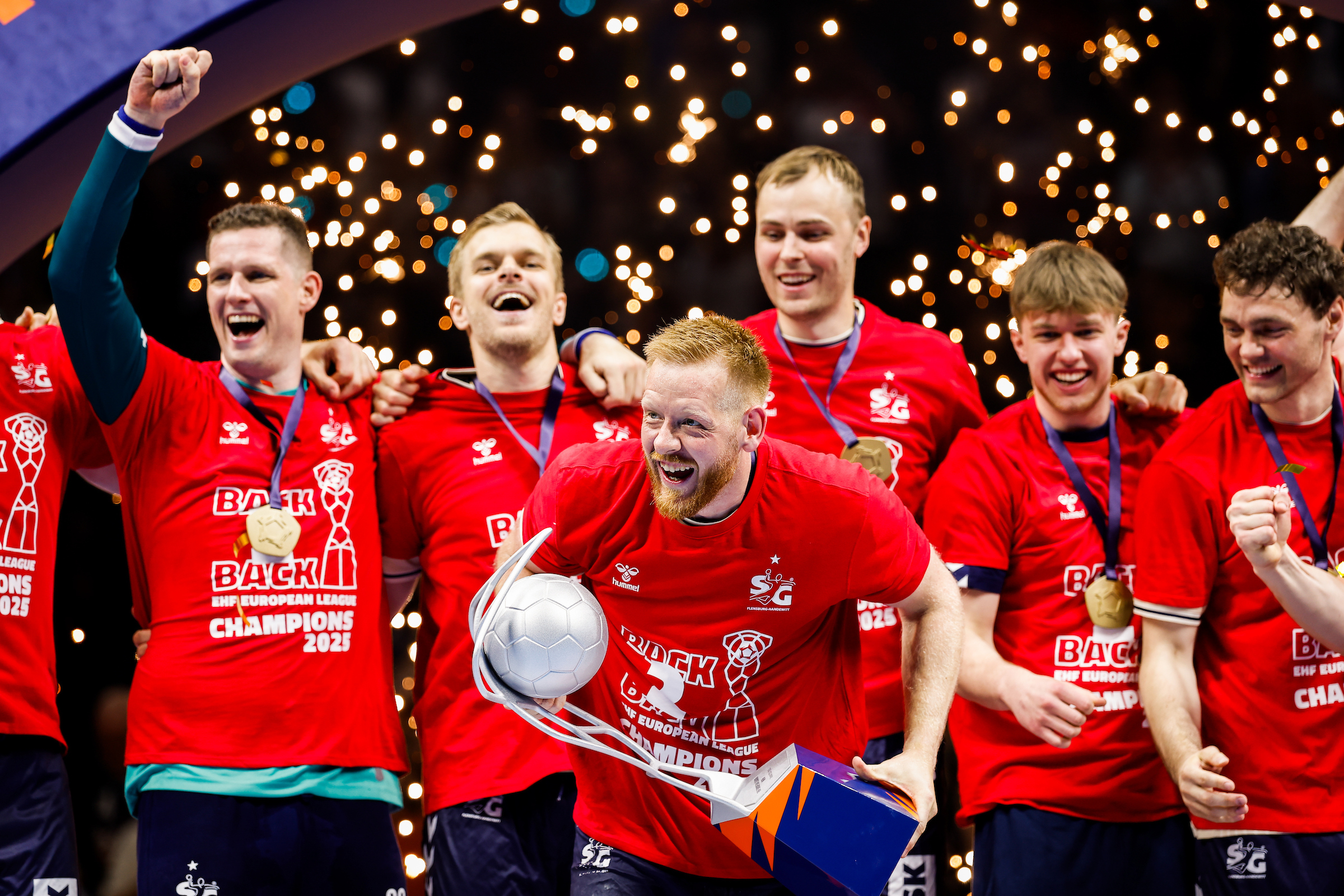 Coverage of Maschinensucher EHF Finals 2025 final